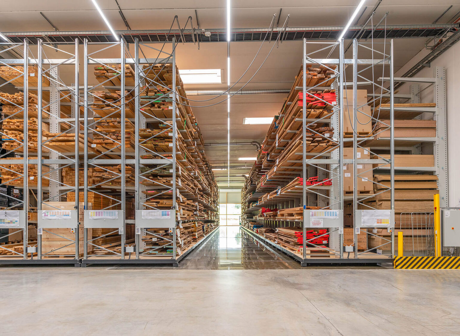 Verschieberegale – die passende Lösung für Ihr Lager - ELVEDI